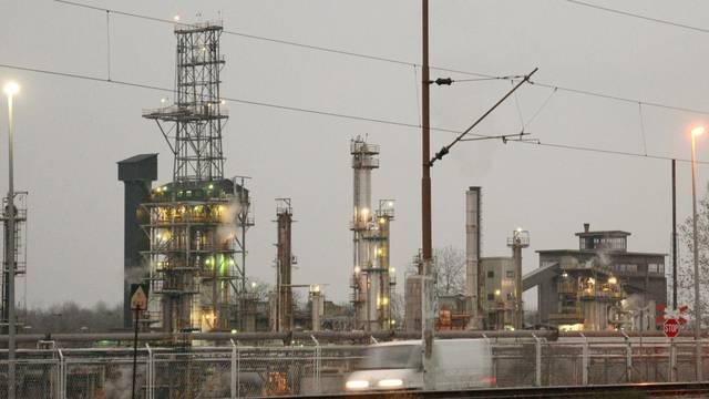 RAFINERIJA SISAK - najnovije objave | 24sata