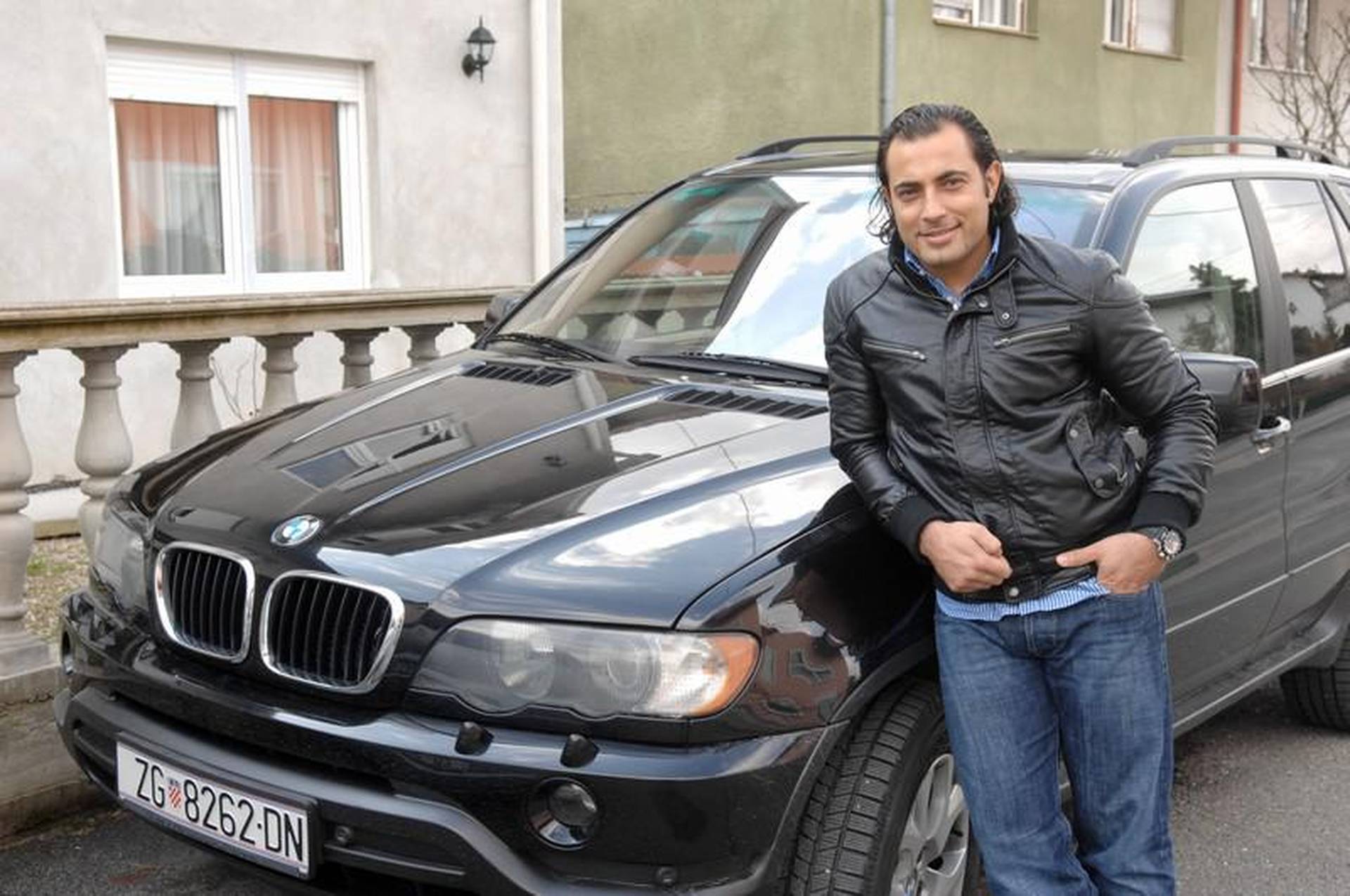 Galerija slika - Hamdija Seferović istukao mladića i razbio mu arkadu ...