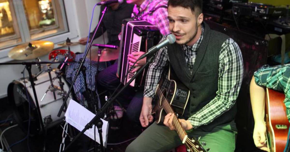 Filip Dizdar nakon tri godine rada predstavio prvi album | 24sata