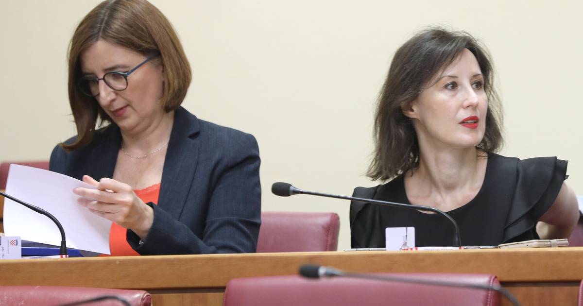 Ima slike, nema tona: Gospođa Puljak i Dalija i dalje susjede u Saboru nakon raskola u Centru ...