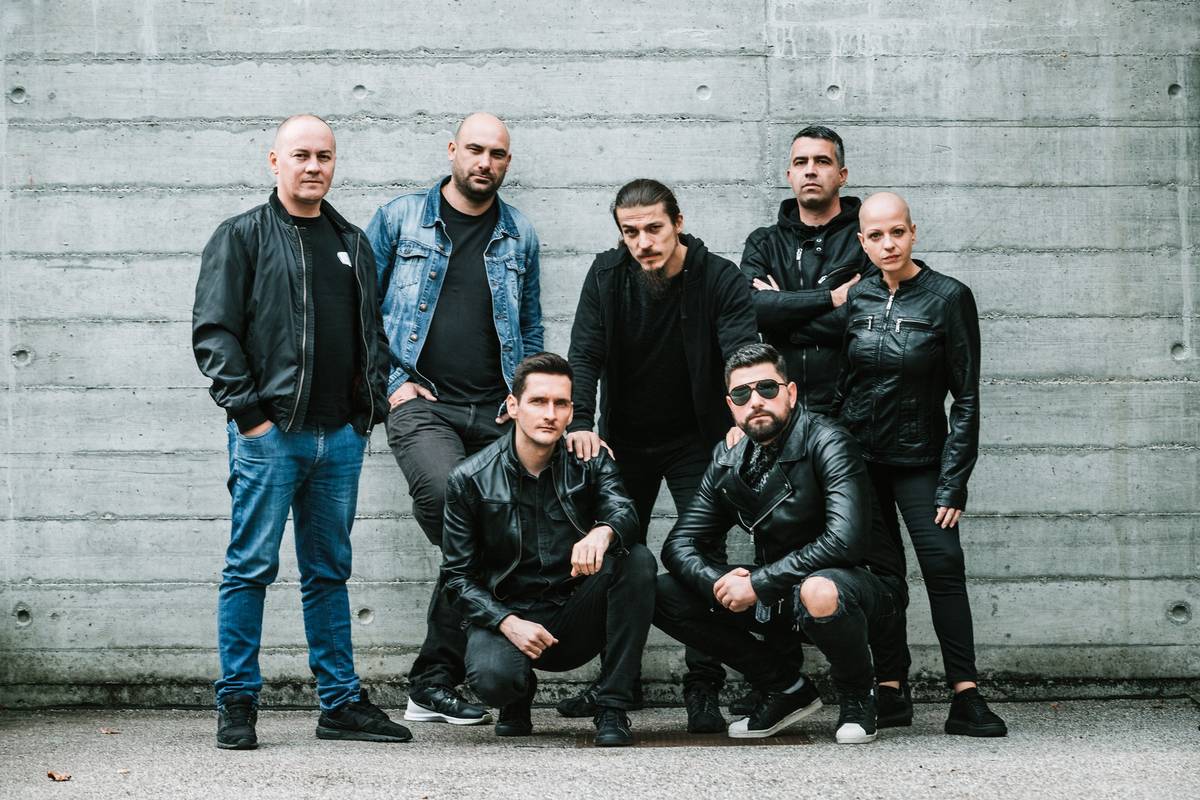 'Zagrebačka publika baš voli našu novu pjesmu Hej kafano' | 24sata