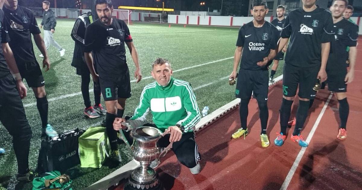 Hrvat Bruno Akrapović trener je u državi s jednim stadionom | 24sata