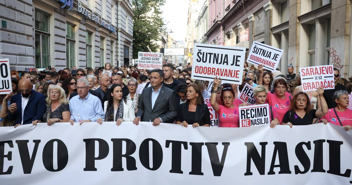 FOTO U BiH tisuće ljudi izašlo je na ulice zbog ubojstva Nizame | 24sata