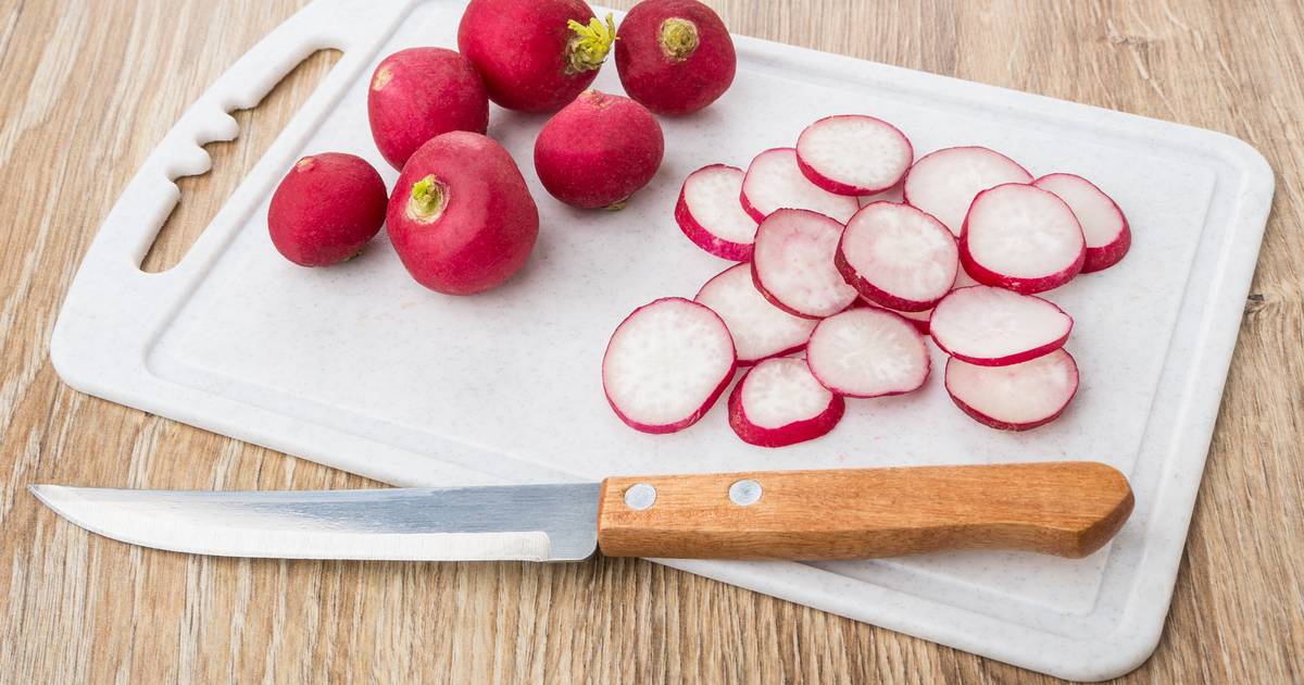 Fino, hrskavo i - ljuto? Ako su rotkvice preljute, ogulite ih! | 24sata