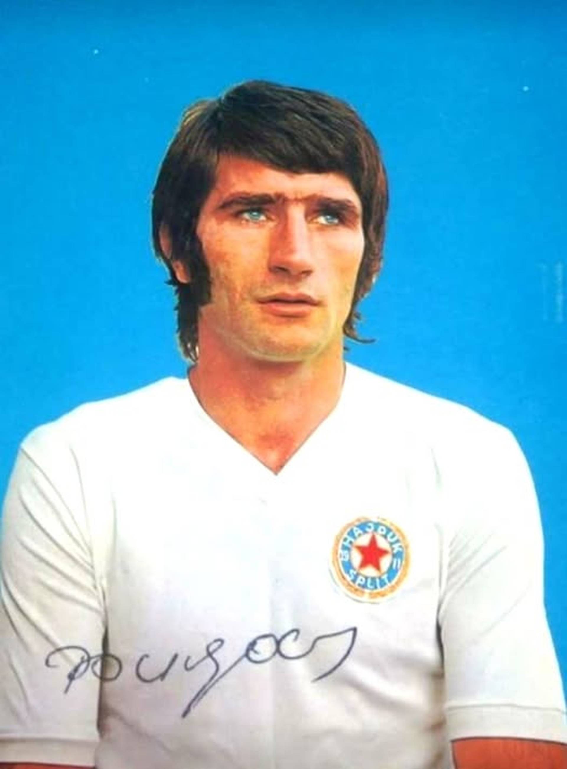 FOTO Tko se srami Hajdukova grba? Nisu samo Baki uklonili zvijezdu. Ovo ...