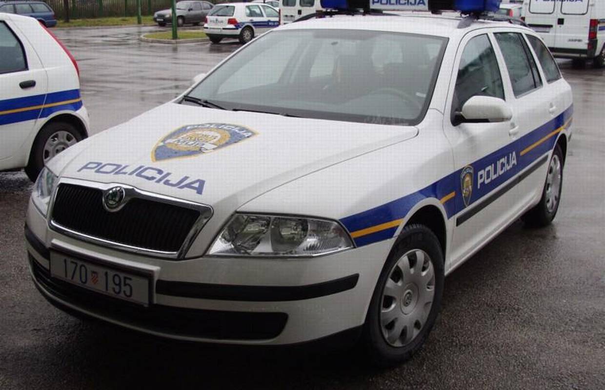 Objavom snimki na netu je pokušao ucijeniti svog šefa | 24sata