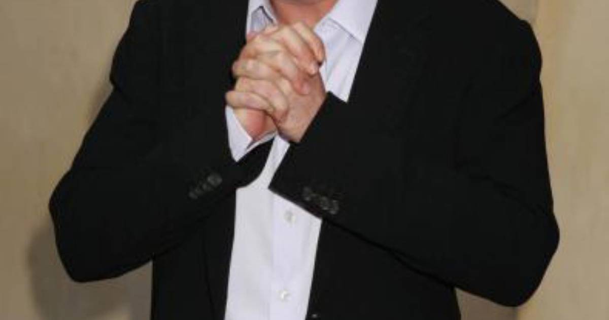 Charlie Sheen sad tuži Capri Henderson za iznudu i krađu | 24sata