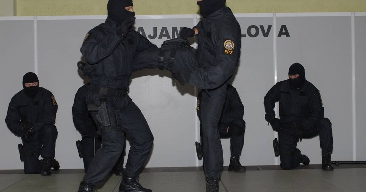 Interventna policija na Sajmu poslova prezentirala vještine | 24sata