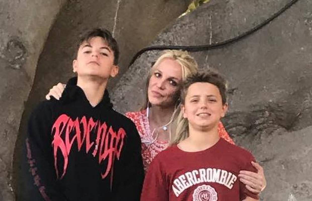 Britney reagirala na prozivke svog sina: 'Potkopavaš li me jer ću te ...