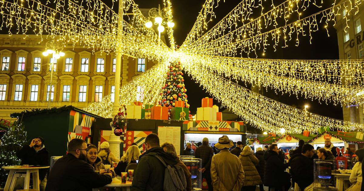 Počeo Advent u Zagrebu! Oprez, vozači. Posebna je regulacija u prometu. Donosimo sve detalje ...