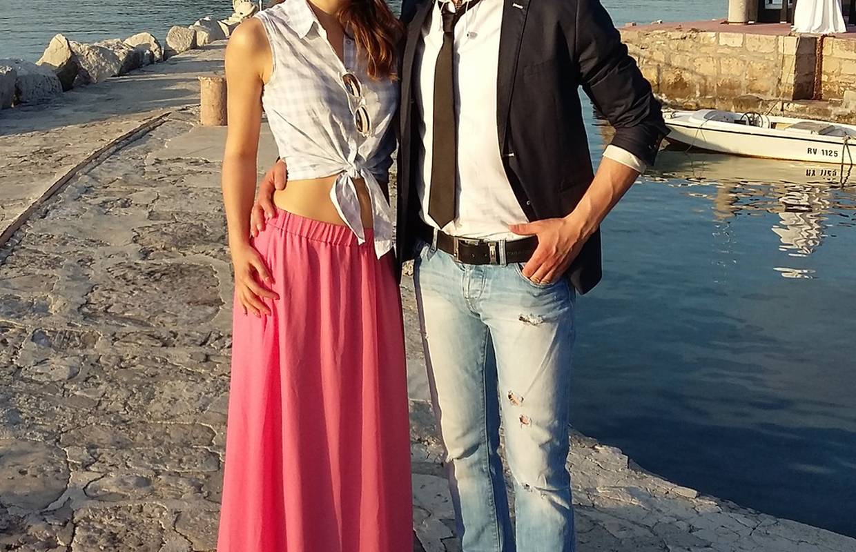 Srpska glumica Nevena Ristić u vezi je s pjevačem grupe Joy | 24sata