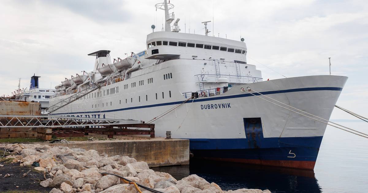 FOTO Jadrolinija trajekt 'Dubrovnik' prodala Grcima: Promijenit će mu ...