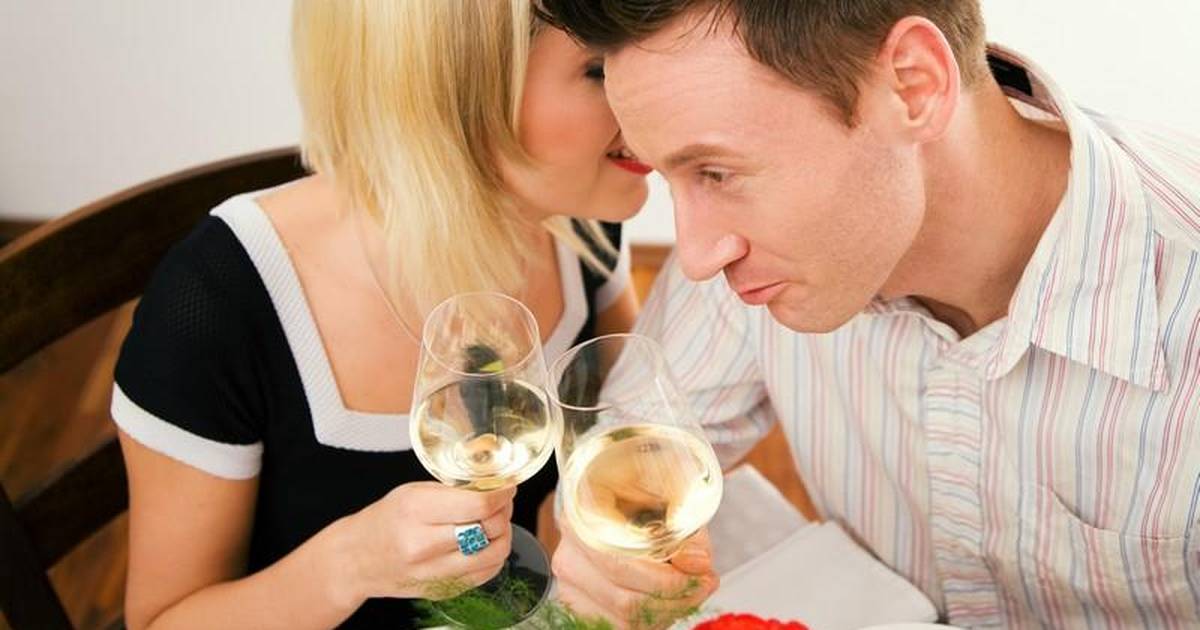 Ogovaranje može produbiti i učvrstiti ljubavnu vezu | 24sata