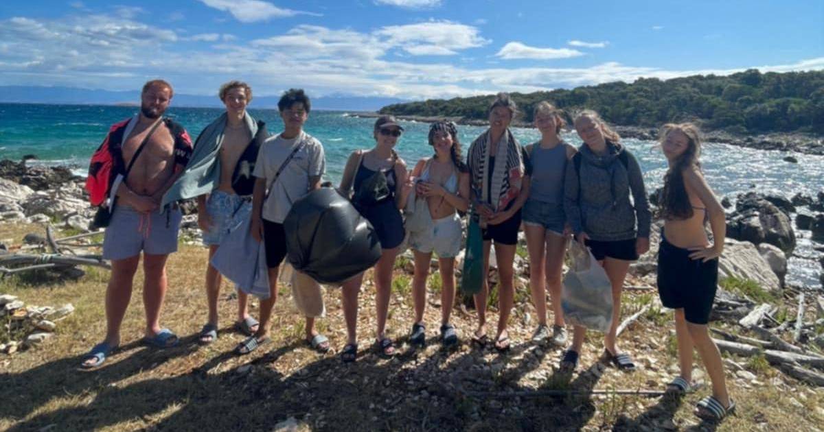Belgijci čistili na otoku Molatu: Pridružili su se zadarskim izviđačima u ekološkoj akciji | 24sata