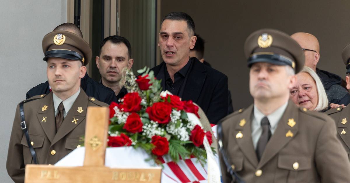 Nakon 34 godine Manda Patko pokopala je svoga muža: Zadnji put su se ...