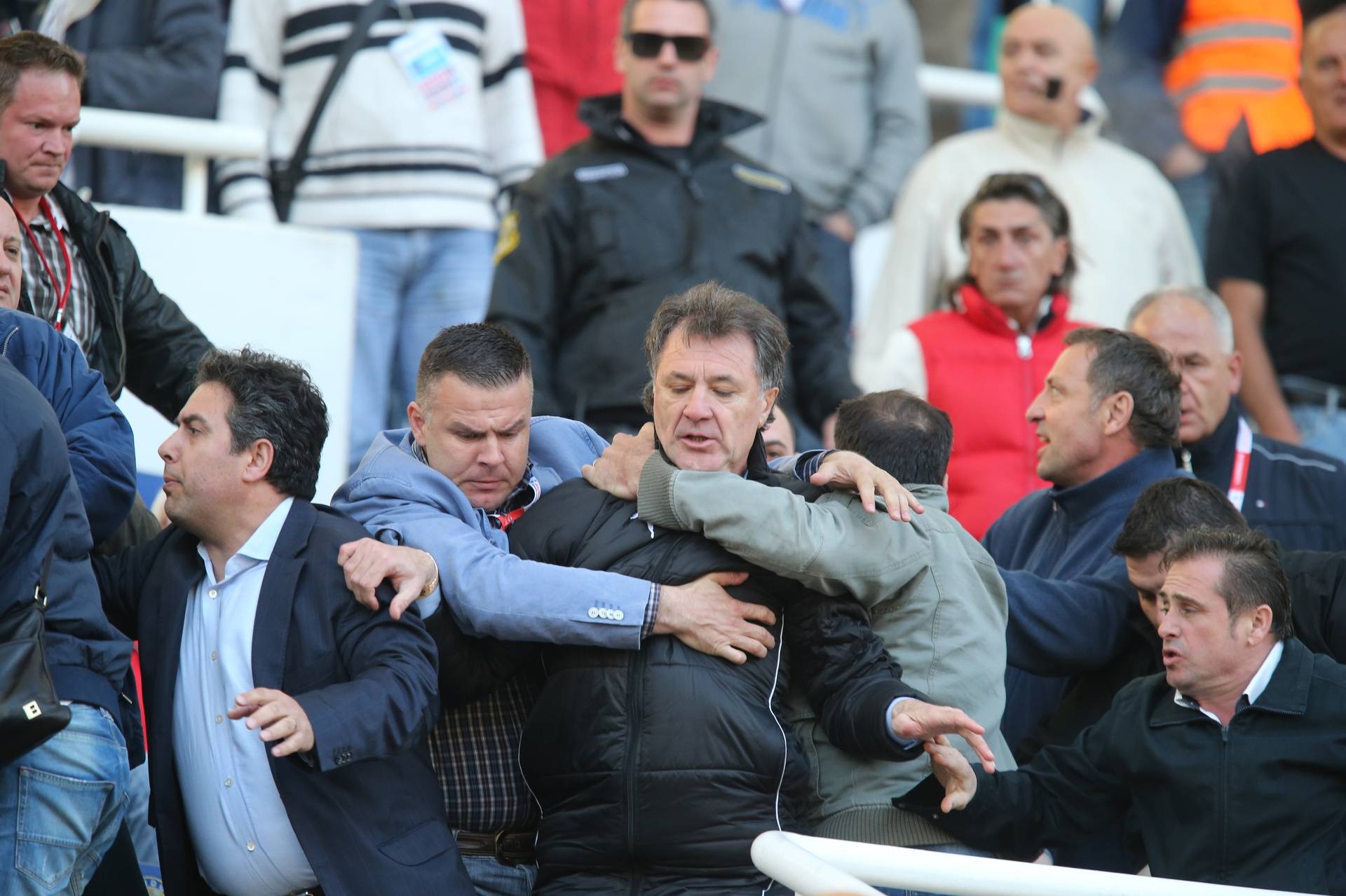 FOTO Prije 12 godina su se Bego i Mamić potukli u loži Poljuda | 24sata
