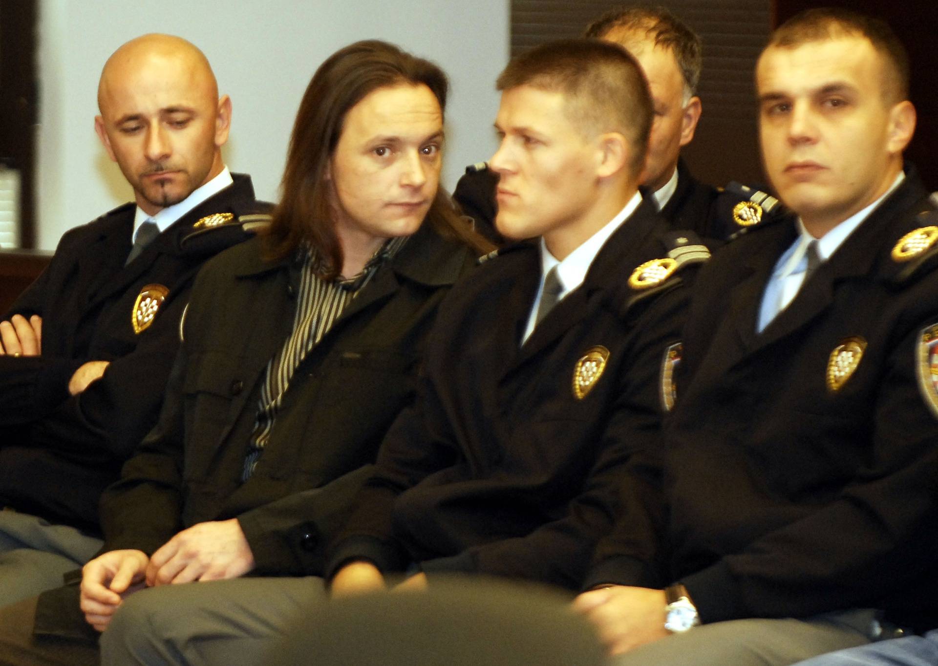 FOTO Cvik je bio šef bande na Korčuli tijekom 2000-ih, a u zatvoru je ...