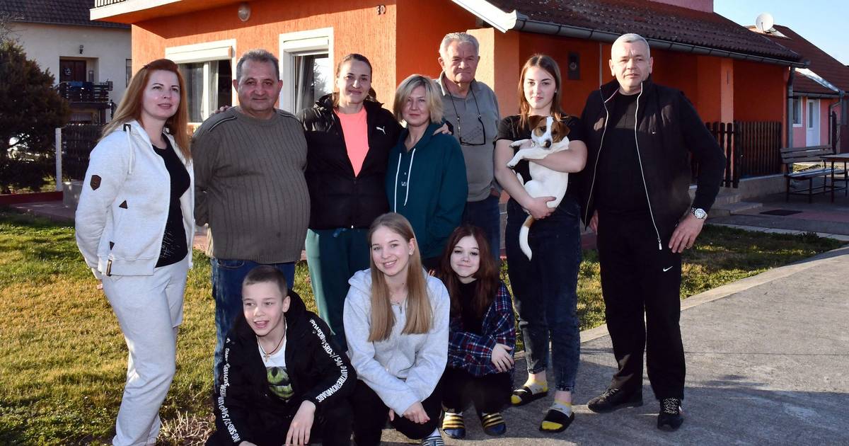 Mato Grgić iz Eminovaca primio sedmero izbjeglica | 24sata