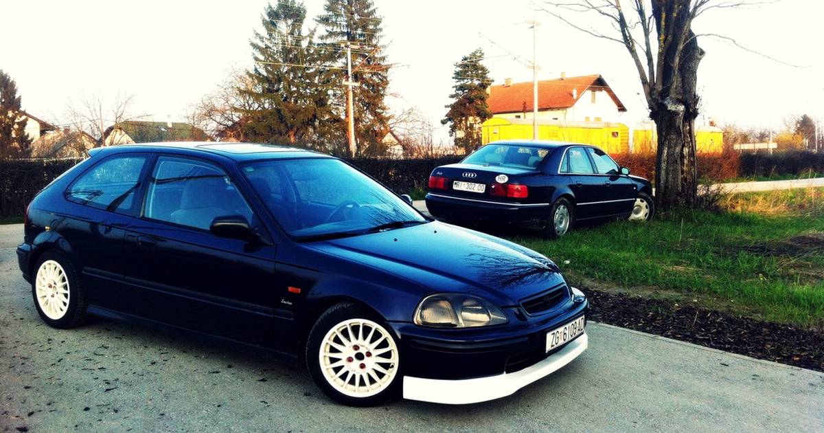 Brzi i žestoki: Kompaktni auti iz '90-ih i dalje jure cestama | 24sata