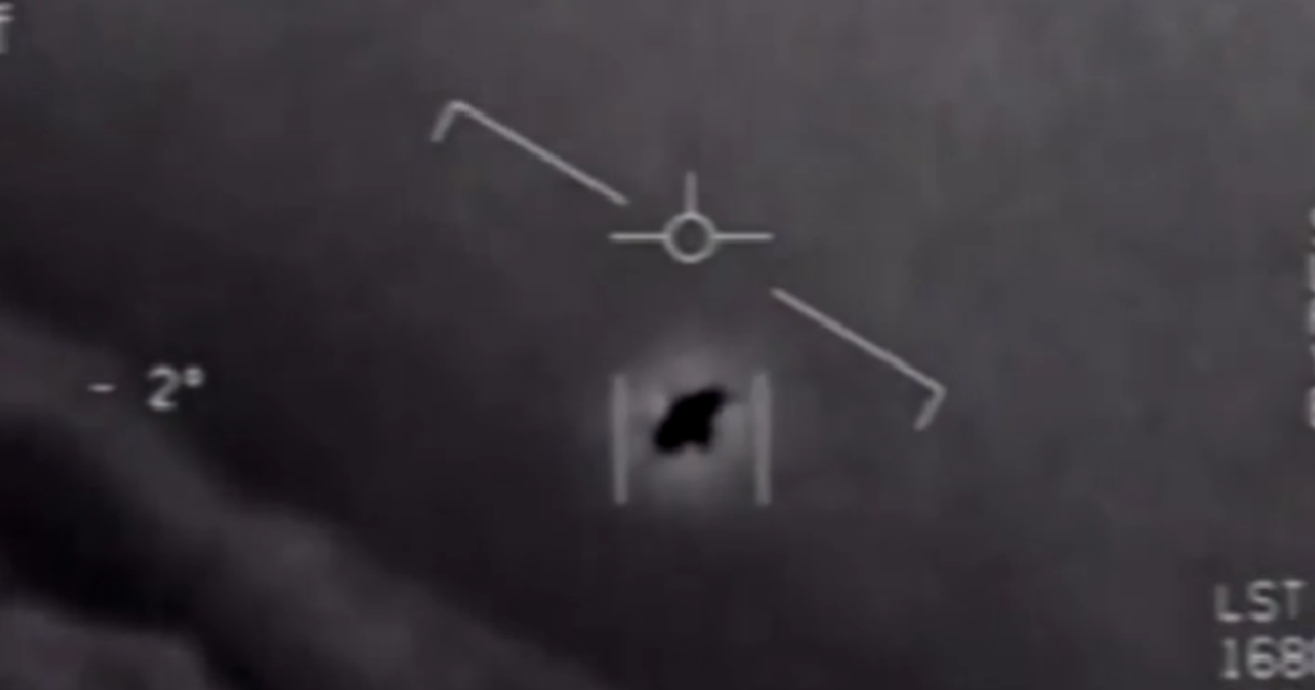 Bivši obavještajac tvrdi: 'SAD posjeduje netaknute NLO-e' | 24sata