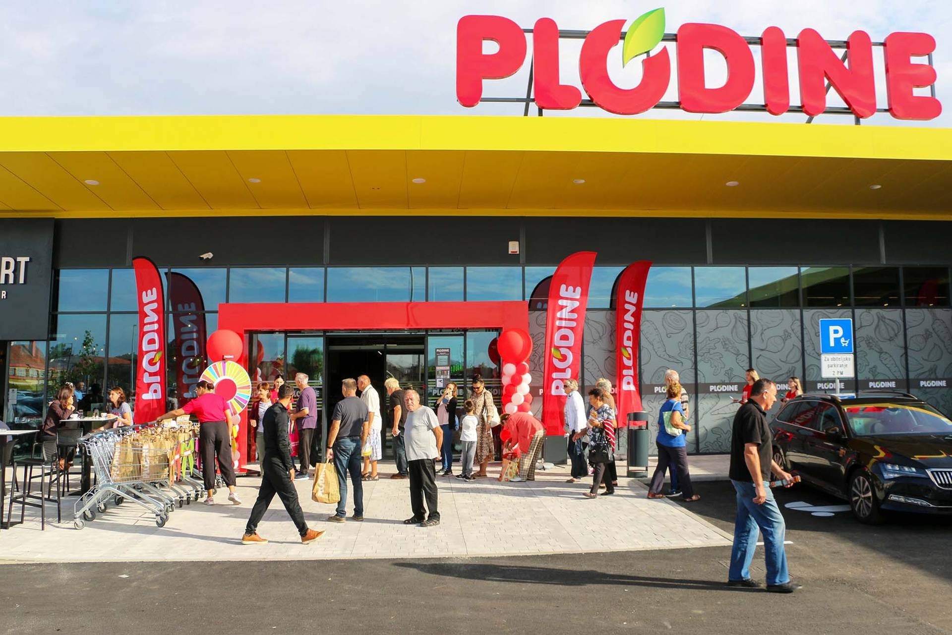 Galerija slika - U Čakovcu otvorene još jedne Plodine | 24sata