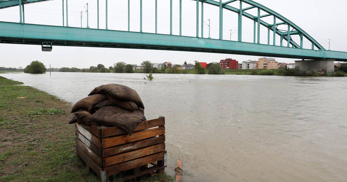 Raste vodostaj Save u Zagrebu | 24sata