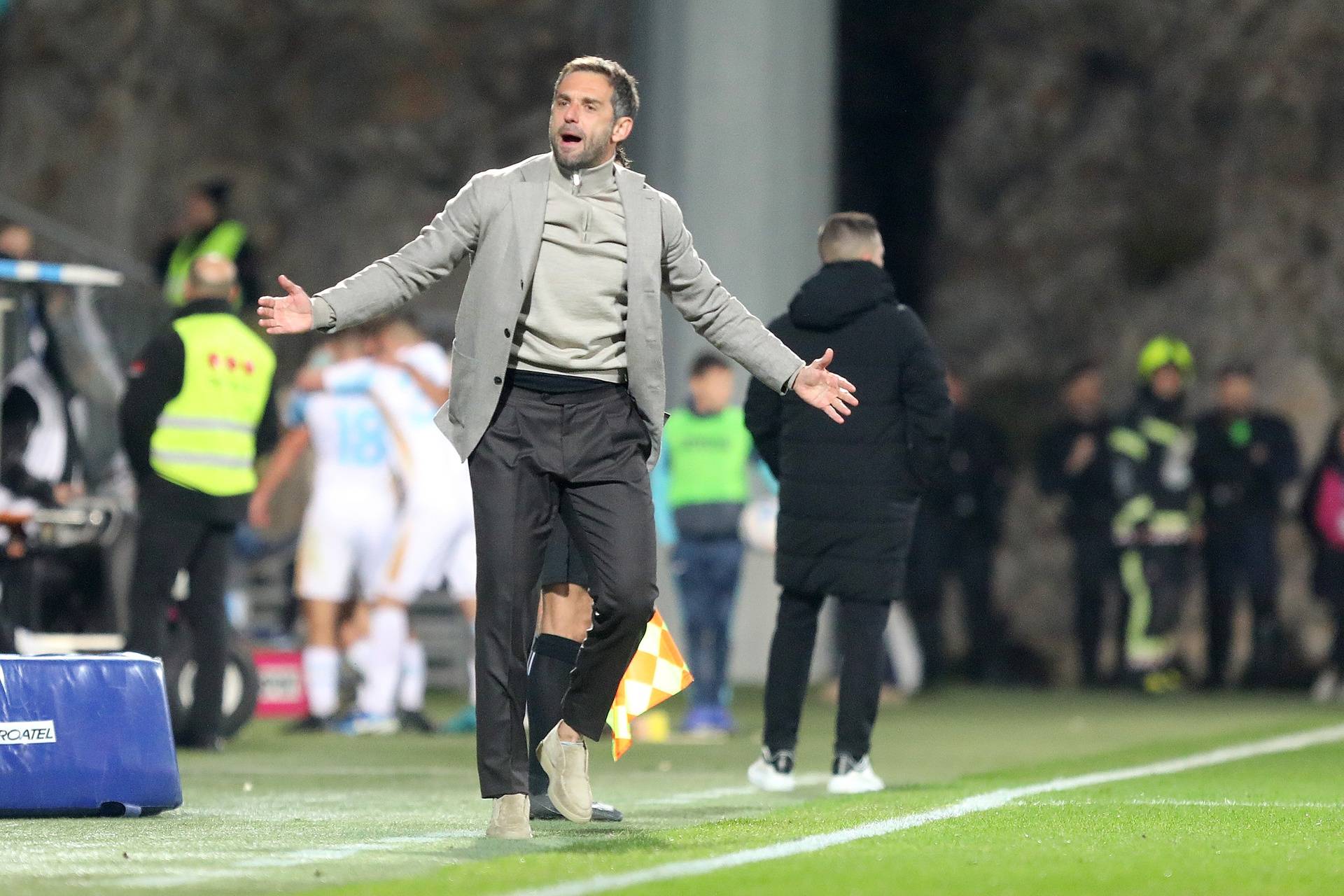 FOTO Pogledajte kako se odijevaju treneri u HNL-u. Tko ima stila, kome treba savjetnik? | 24sata