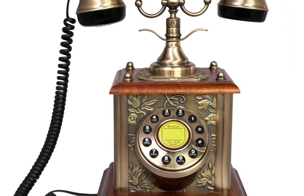 Razvoj telefona: Znate li kako smo dobili pametne telefone? | 24sata