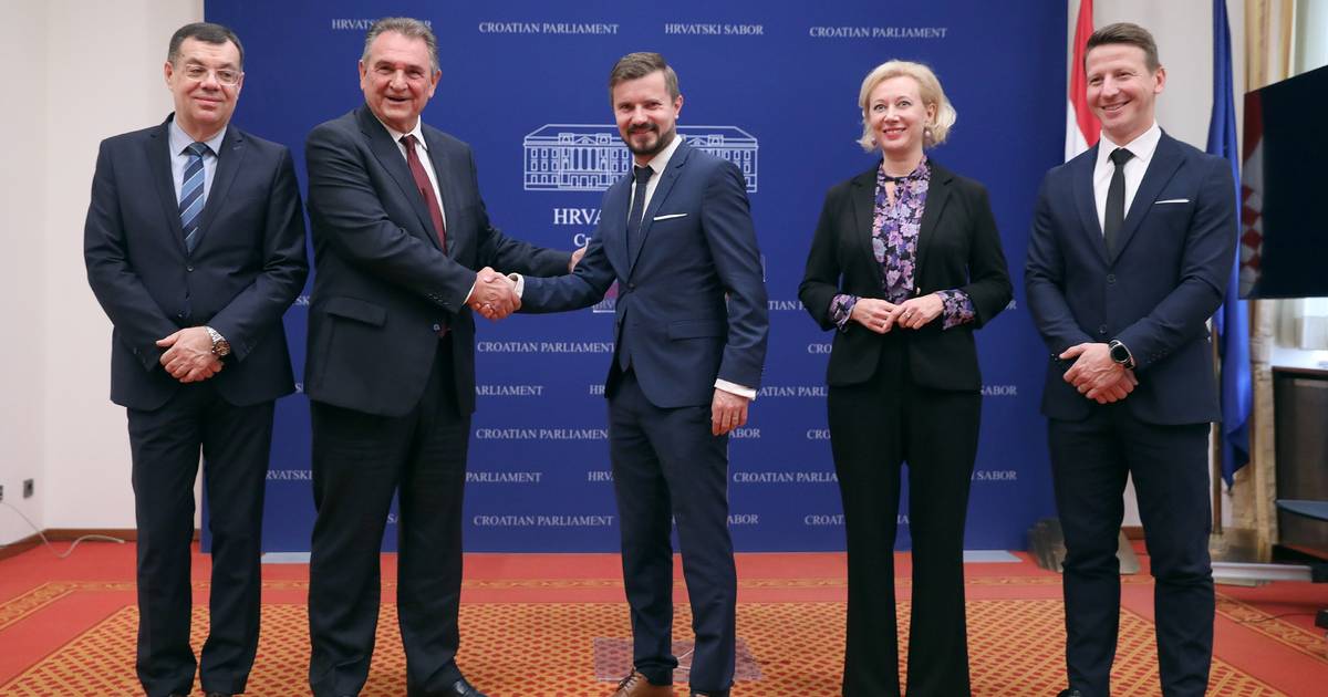 Sklopljena nova koalicija pred superizbornu godinu: Fokus i Reformisti ...