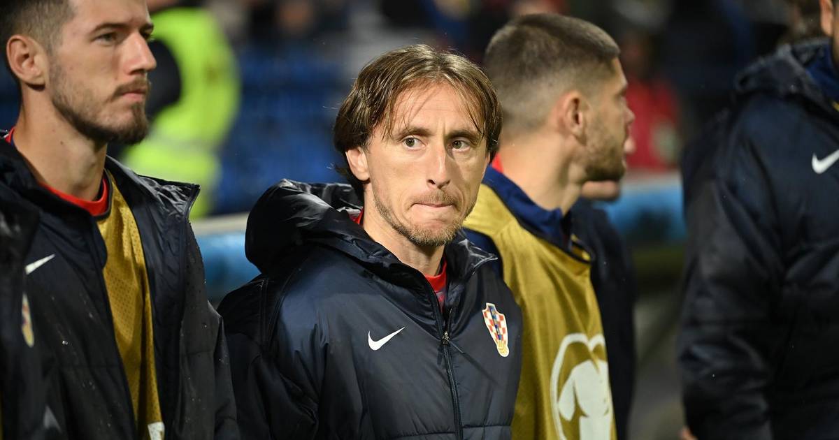 Modrić o teškim trenucima: 'Plakao sam pod tušem. Molio sam Boga da me ...