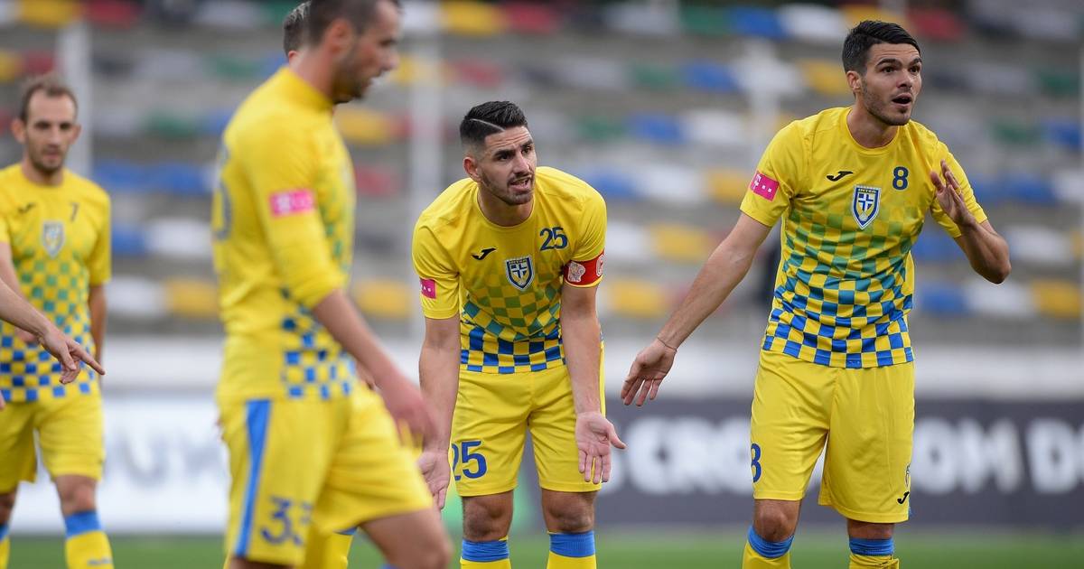 Kinezi ulaze u Inter Zaprešić i dolaze Ivana Kosa i Krešimira Gojuna ...