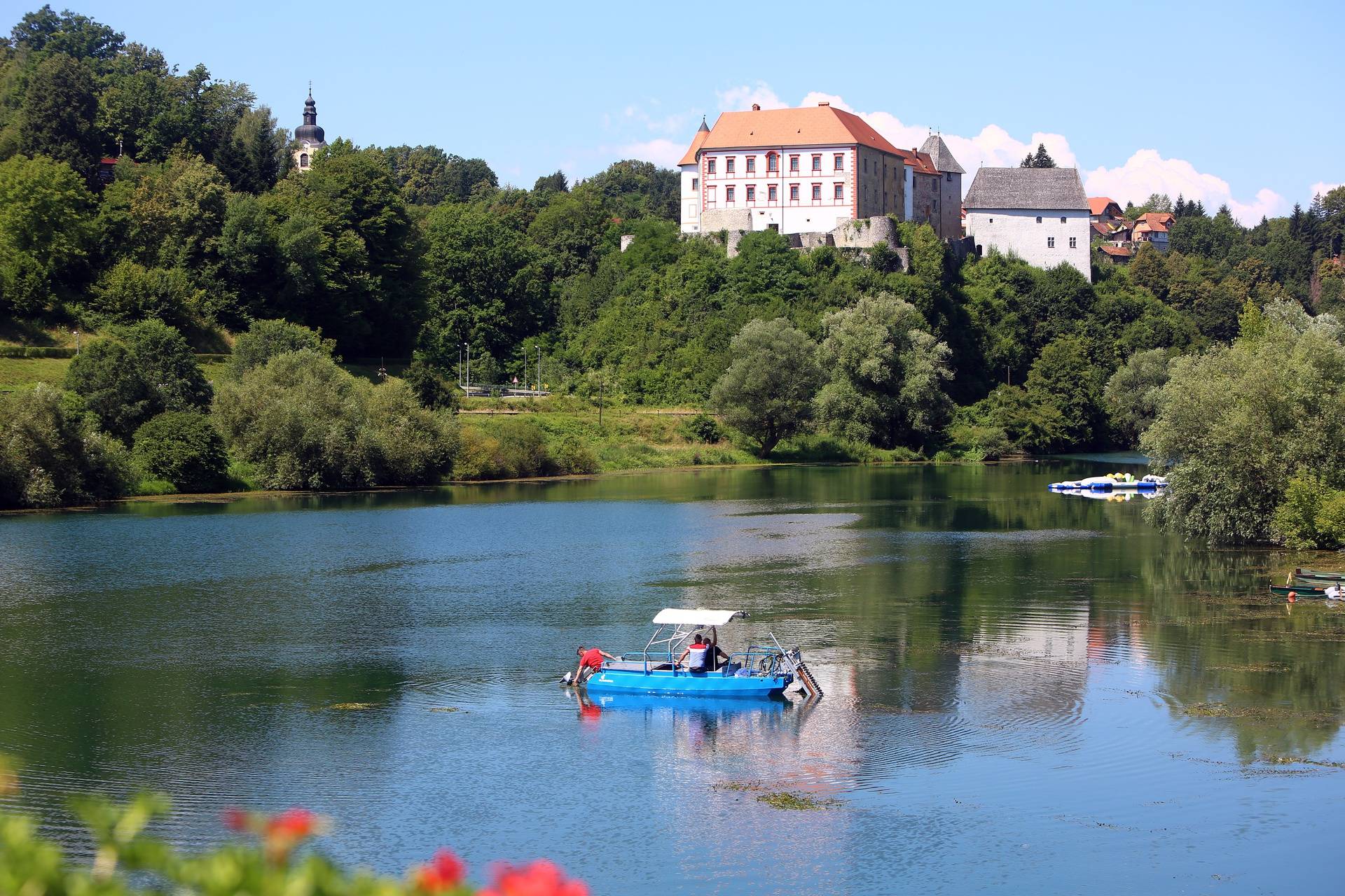 Veličanstveni Stari grad Ozalj: Dragulj idealan za vikend-bijeg | 24sata