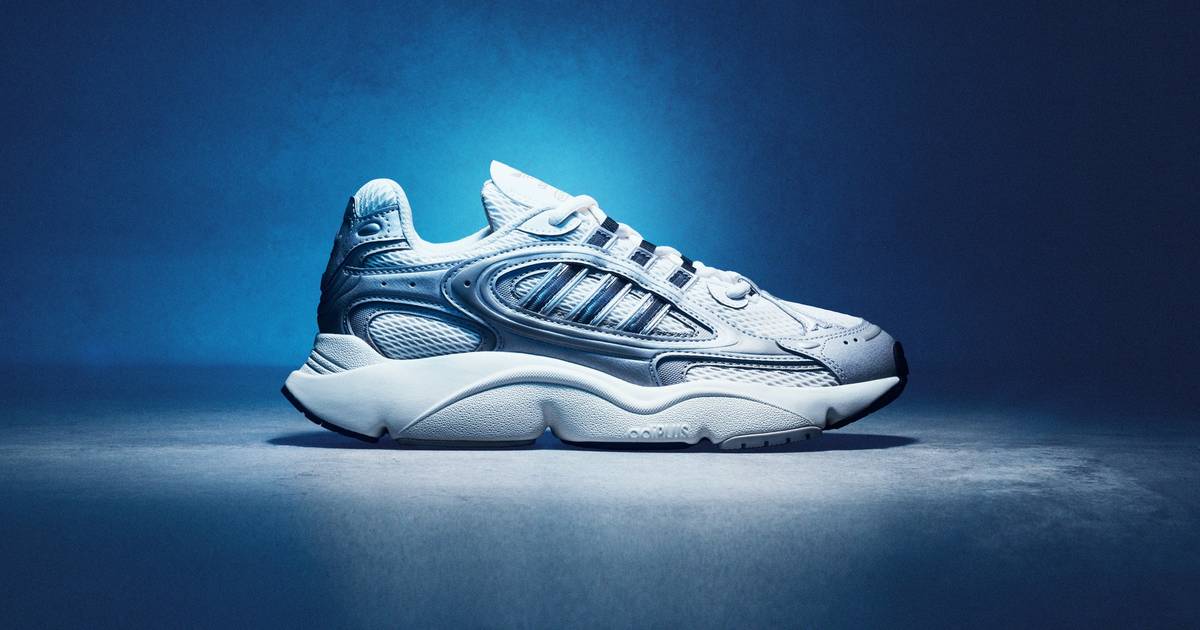 adidas Originals posegnuo u svoj arhiv za potrebe kolekcije 2000 ...