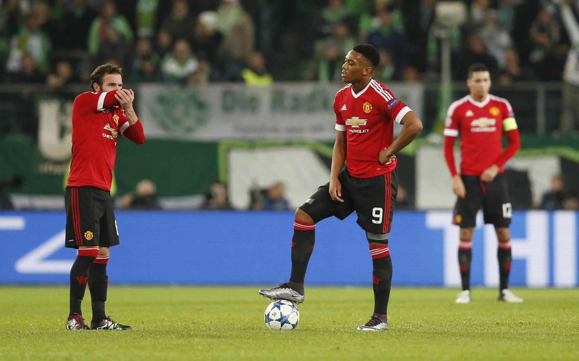 Galerija slika - 'Vukovi' ispisali povijest, PSV dobio CSKA: United je ...