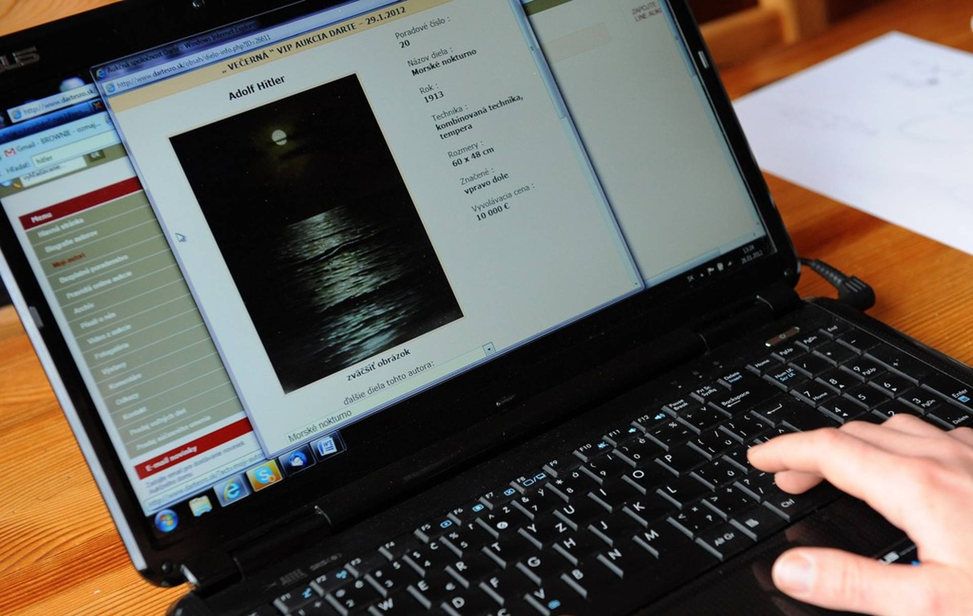 Galerija slika - Slika Adolfa Hitlera iz 1913. na aukciji prodana za 32 ...