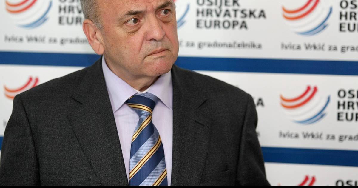 Prozvali su gradonačelnika: 'Vrkiću, ma ajde daj ostavku!' | 24sata