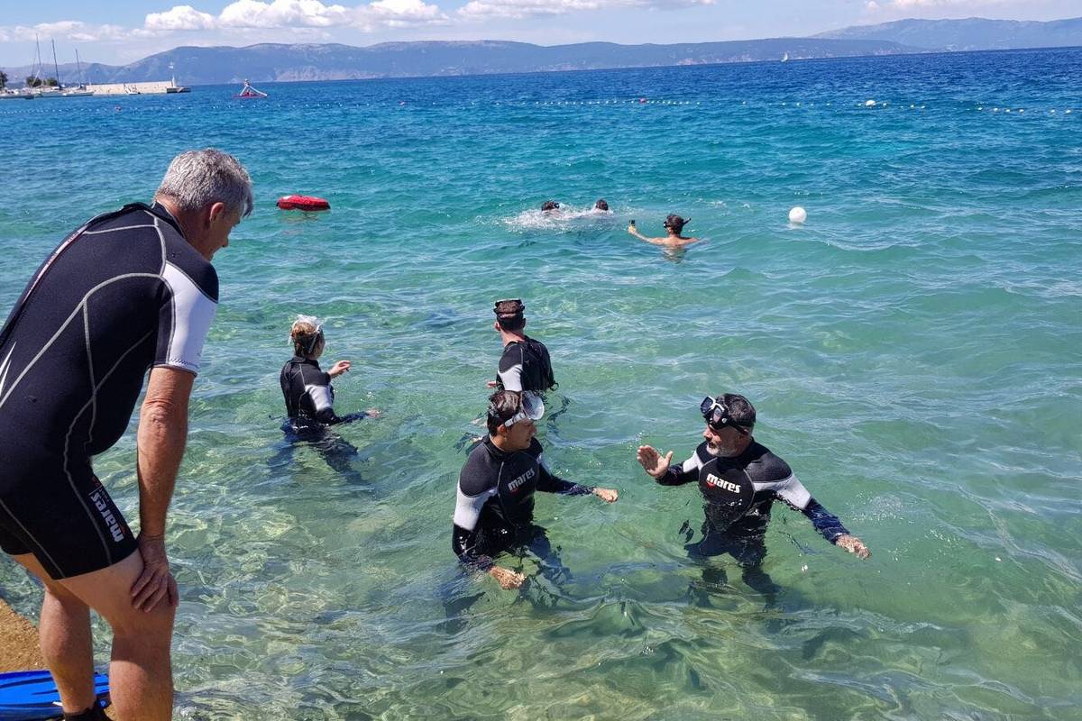 Okršaj: Neustrašivi kaskaderi su se tukli pod morem na Krku | 24sata